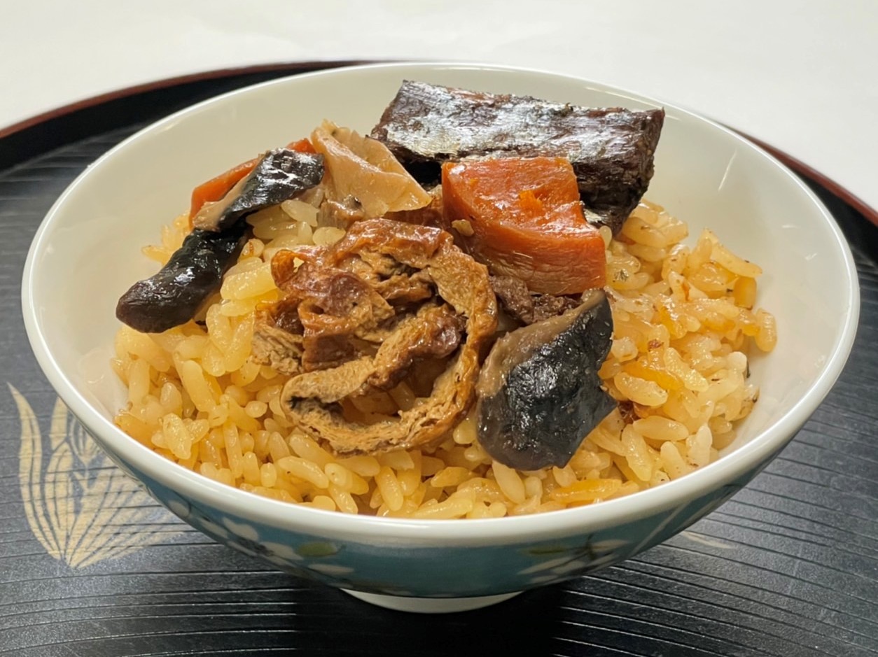Sayori Meshi (さより飯): Saury Rice | The Chef Dojo