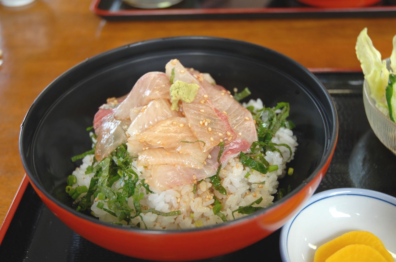 Atsumeshi (あつめし): Marinated Sashimi Rice Bowl | The Chef Dojo