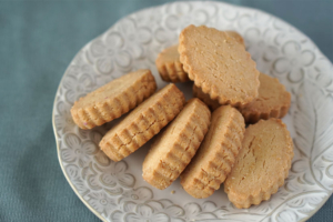 Chinsuko (ちんすこう): Traditional Okinawan Cookie | The Chef Dojo
