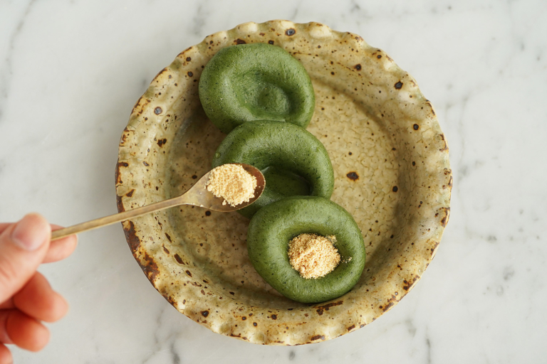 Kusa mochi (草餅): "Grass" Mochi | The Chef Dojo